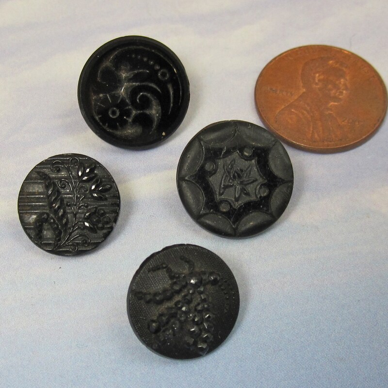 Victorian Button - Etsy