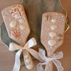 Sea Shell Pearl Hairbrush | Pearl Hairbrush | Mermaid Hairbrush - Etsy