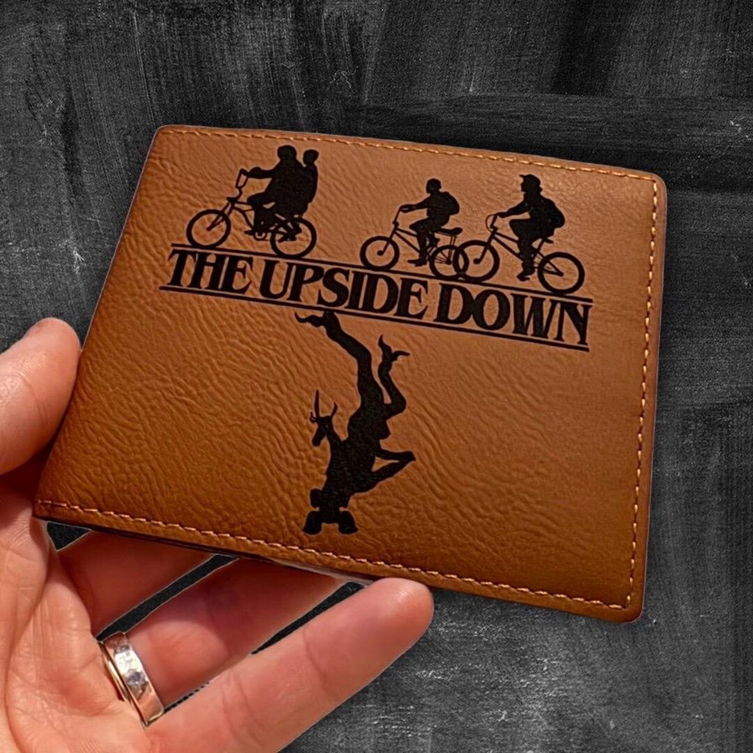 Stranger Things | the Upside Down | Wallet - Etsy