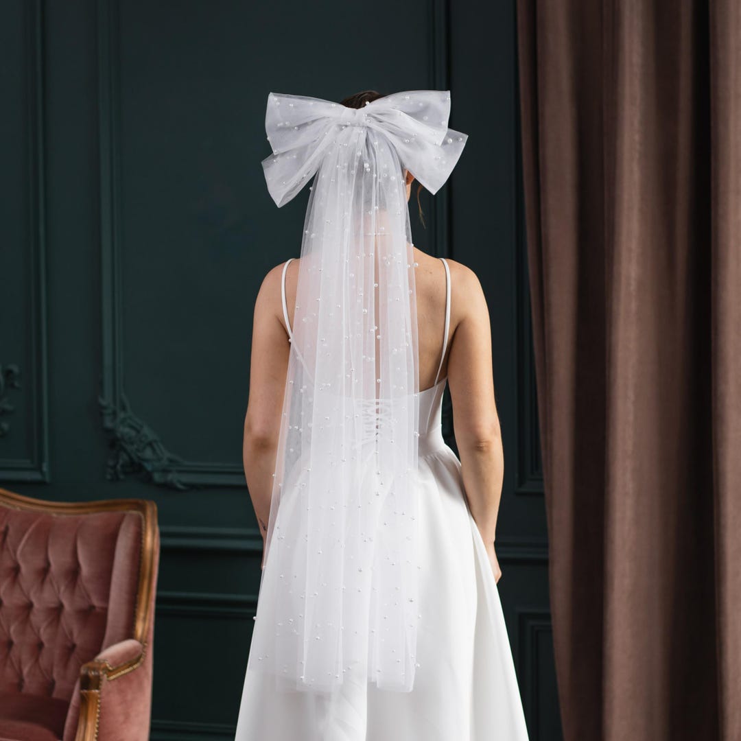 Bow Veil With Pearls, Tulle Bow Veil, Bow Veil Hen Do, Hen Party Veil ...