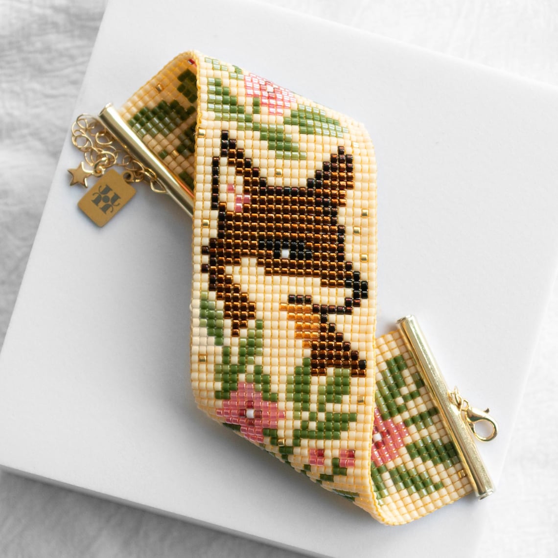 Miyuki Delica Fox Loom Bracelet Pattern: Seed Bead Jewelry (PDF Pattern ...