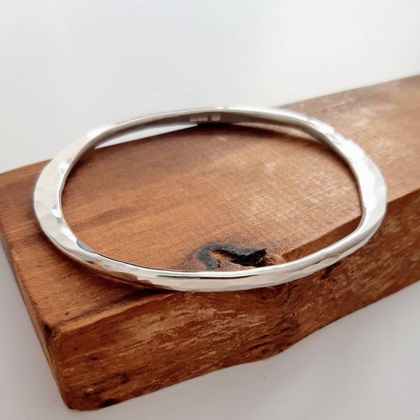 Oval Bangle - Etsy