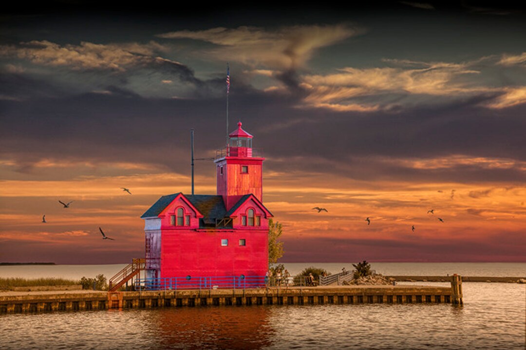 Lake Michigan Lighthouse Sunset, Michigan Lighthouse, Big Red, Ottawa ...