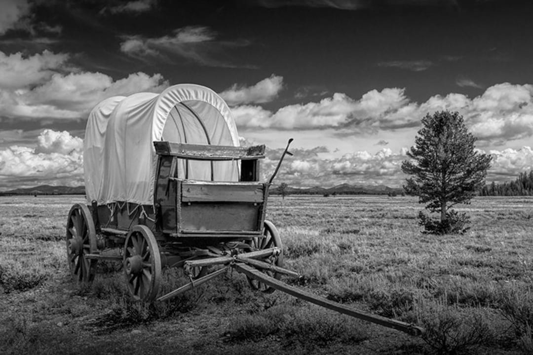 Covered Wagon, Frontier Wagon, Prairie Schooner, Grand Tetons, Wyoming ...