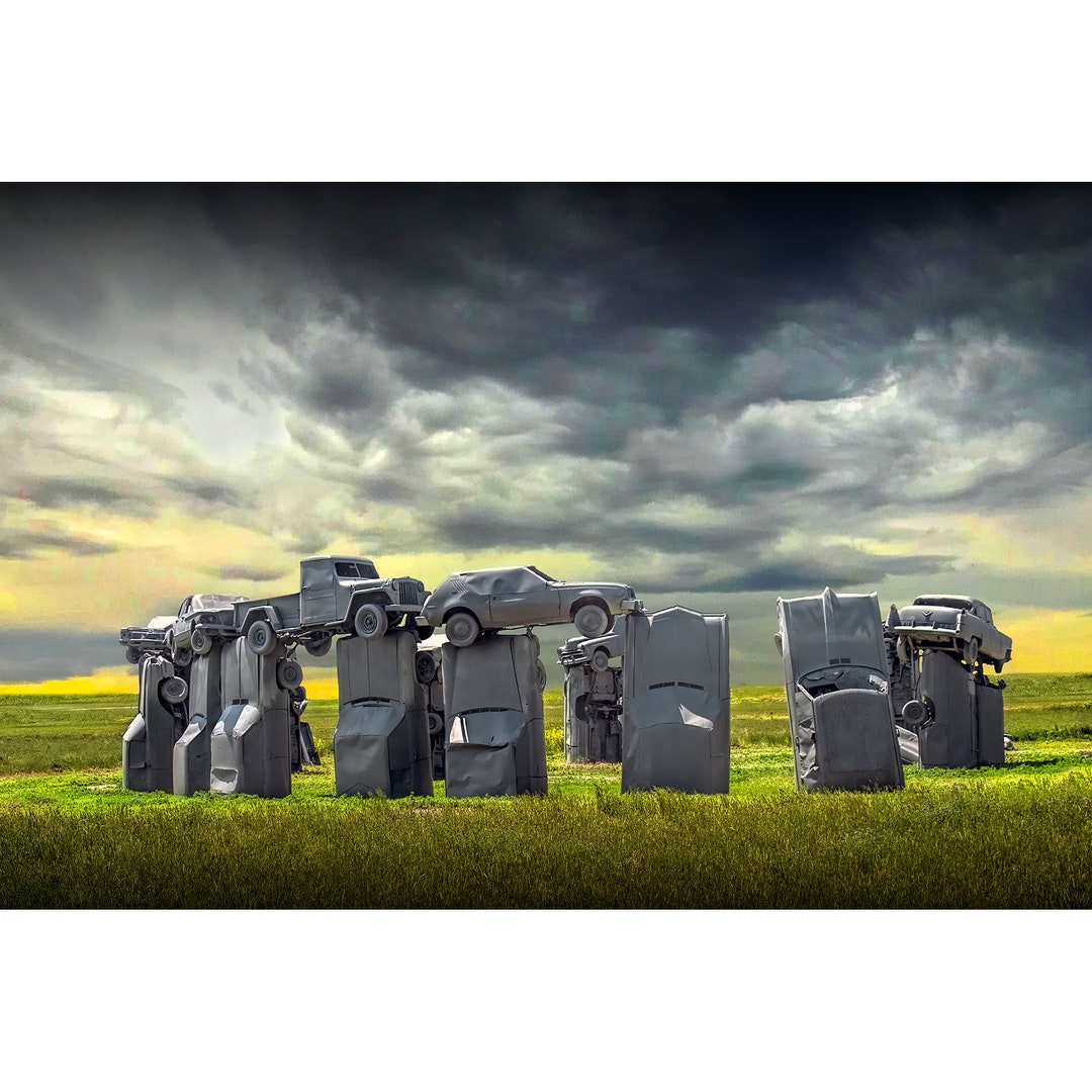 Car Henge in Alliance Nebraska Modeled After England's Stonehenge With ...