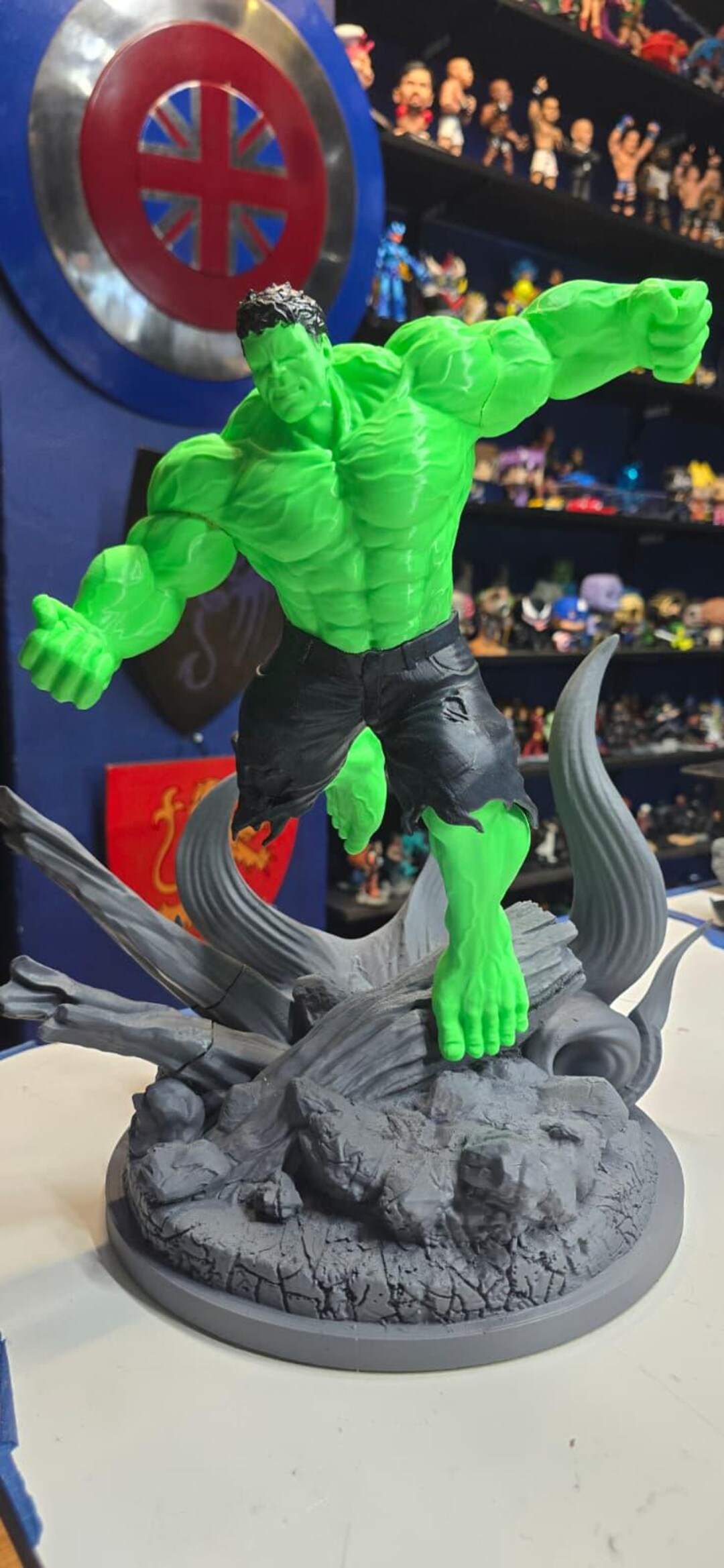 3D Printed Hulk Figurine – Marvel Superhero Miniature - Etsy