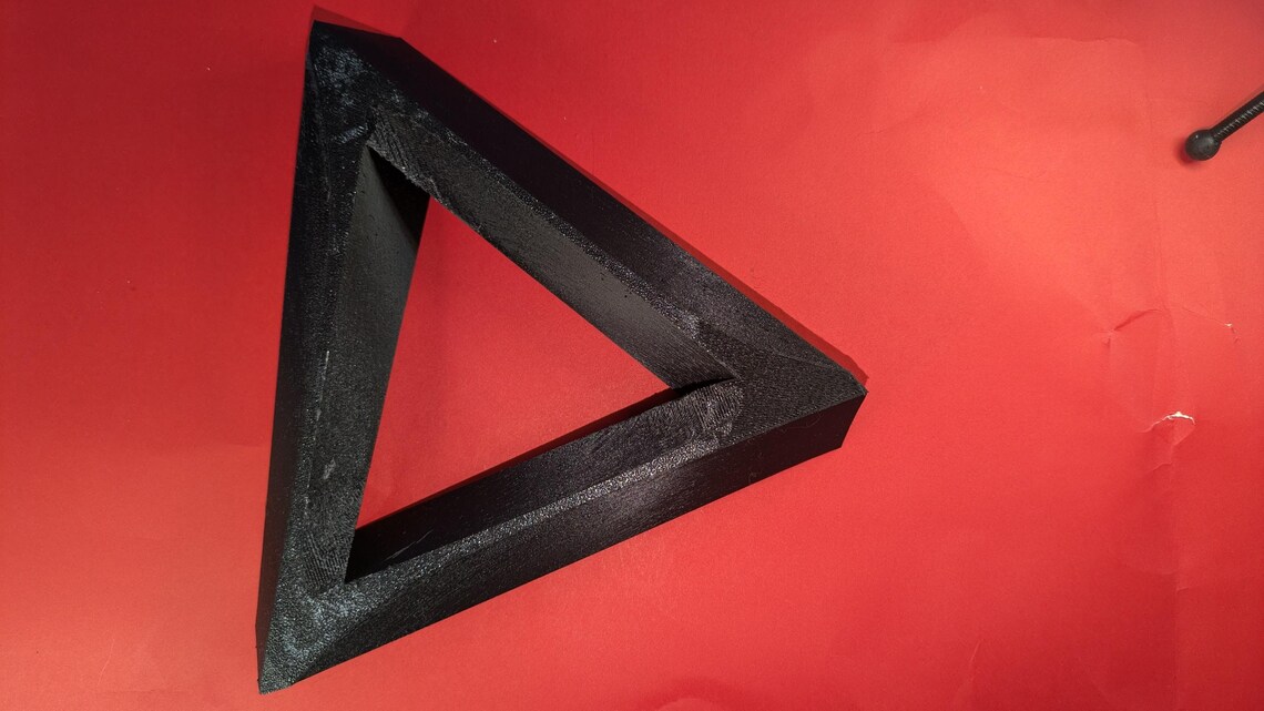 3D Penrose Triangle / Impossible Triangle - Etsy