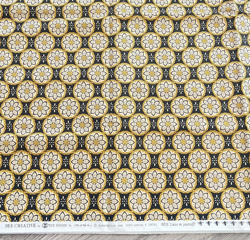 Bee Creative Precuts and Yardage - Bee Creative by Deb Strain ...
