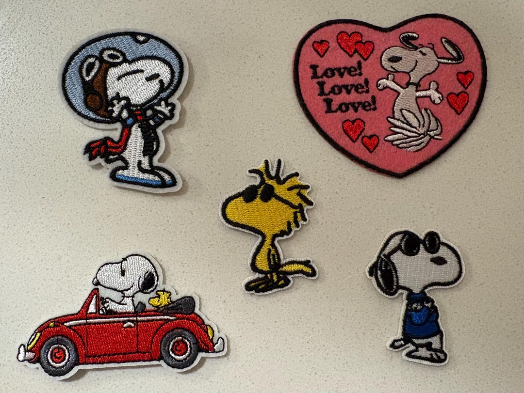 Set of 5 - Peanuts Snoopy Embroidery Patches *iron on or Sew On - Etsy