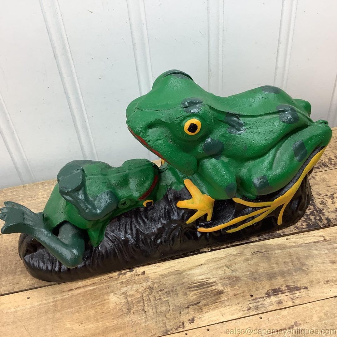 Vintage 2 Frogs Cast Iron Mechanical Frog Coin Bank Bright Green Frogs ...