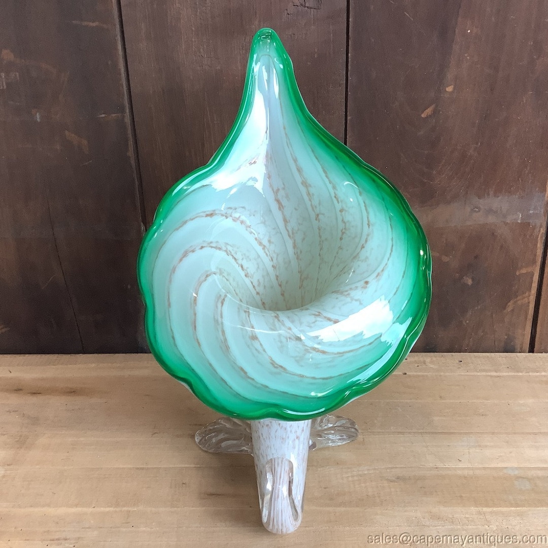 Art Glass Standing Cornucopia Vase Green White Gold Flecks 13" Tall ...