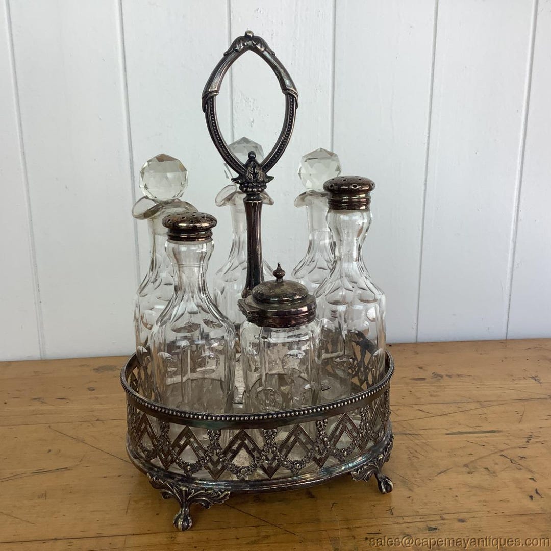 Vintage Silverplate Cruet Set 6 Cruets Round Circles on Cruets England ...