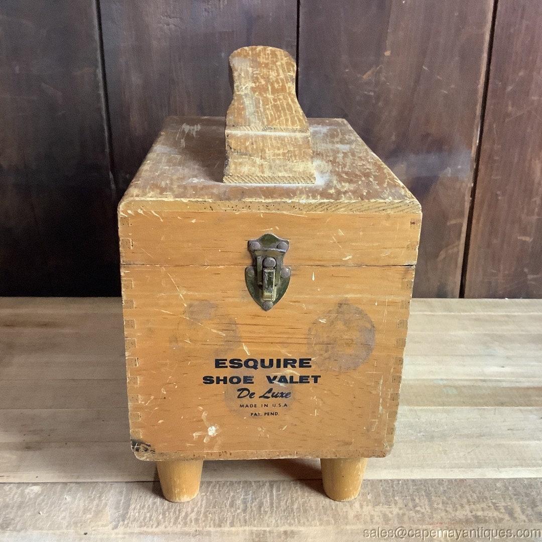 Vintage Wooden Esquire Shoe Valet Shoeshine Box Kit With Misc Supplies ...