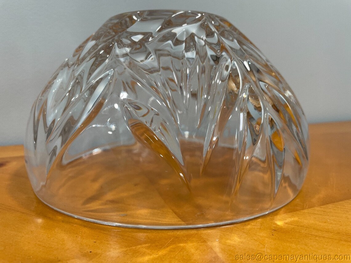 Vintage Large Crystal Bowl Cut Glass Lead Crystal Leaf Pattern - Etsy