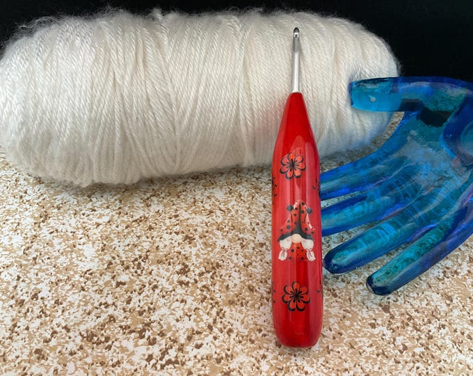 Handmade H/5.00mm Clover Amour Crochet Hook: Wood/acrylic Handle, - Etsy