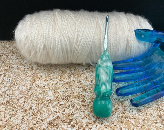 1 Handmade Too Shay Crochet Hook Handle With Susan Bates Hook Size : D ...