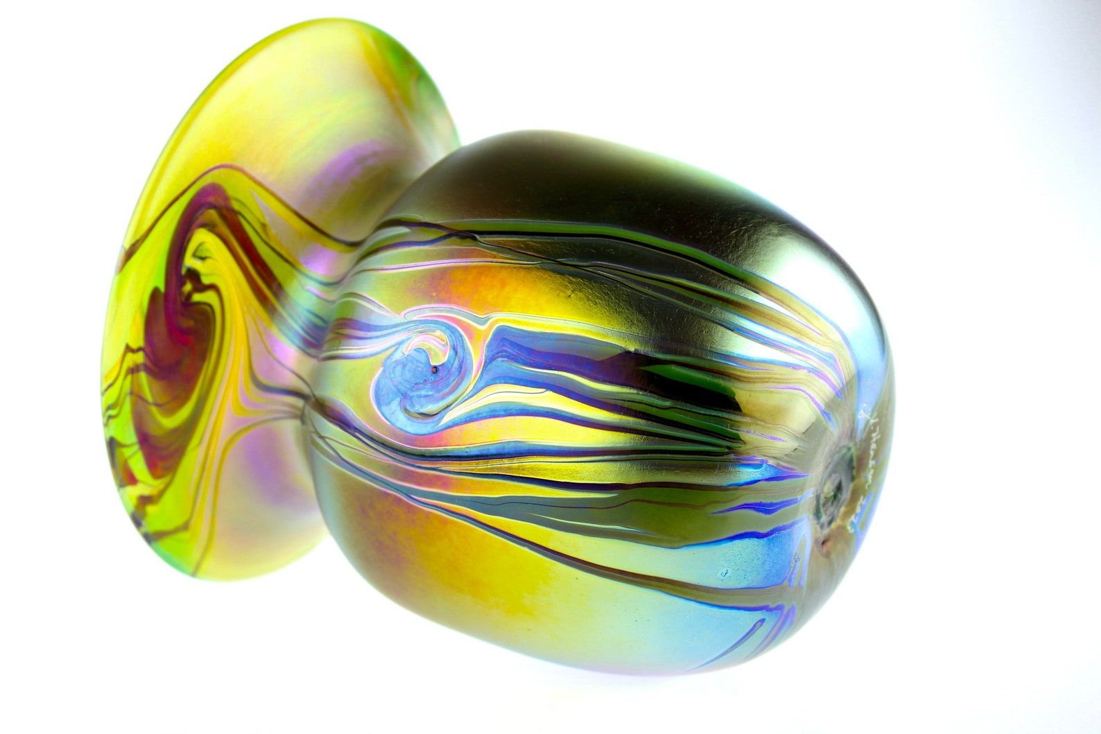 Iridescent Spittoon Hand Blown Art Glass by Eric W. Hansen - Etsy
