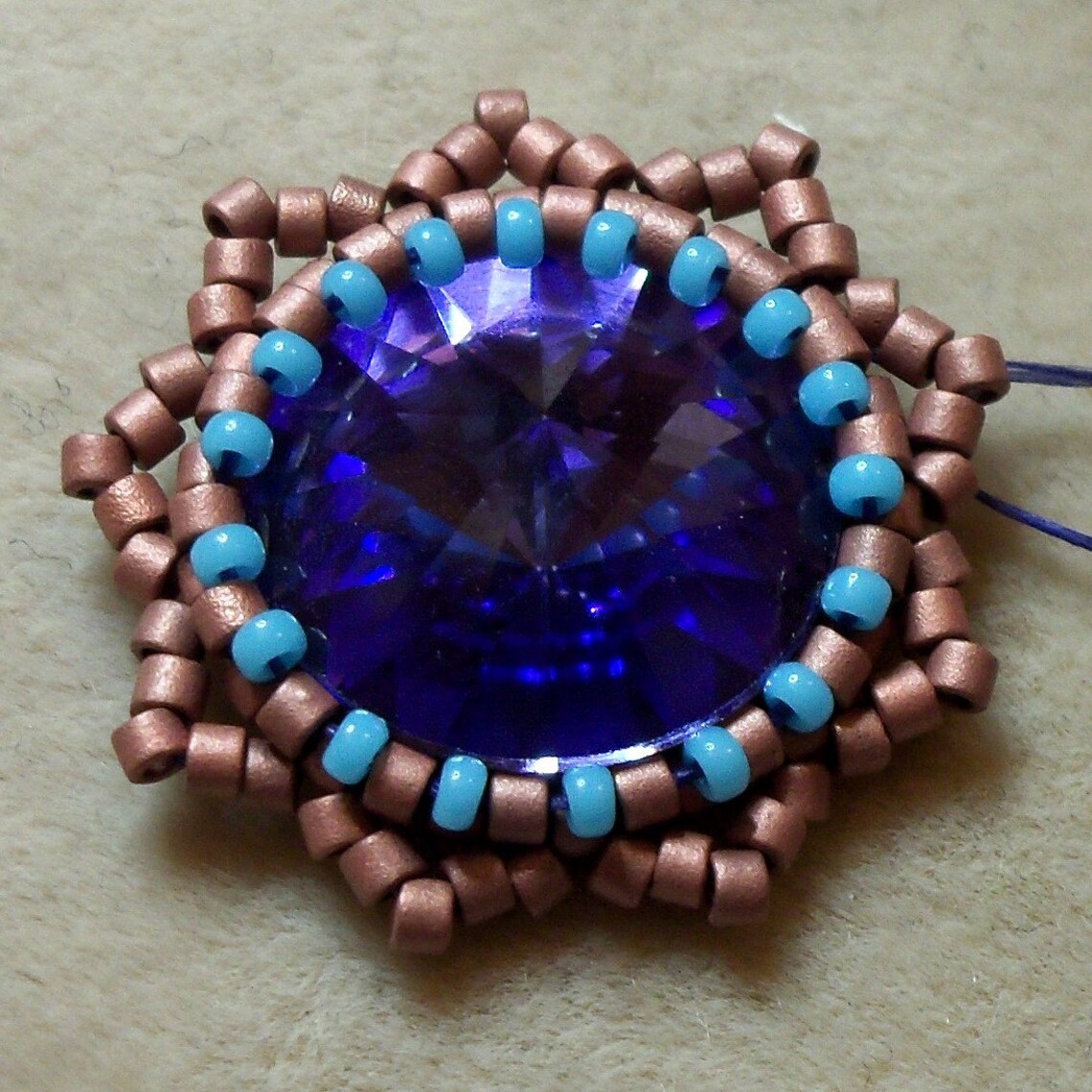 TUTORIAL: How to Bezel a Rivoli - Etsy