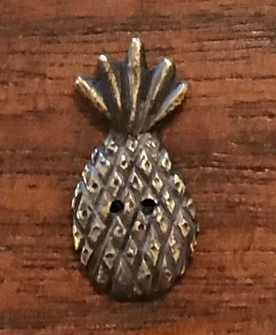Olde Brass pineapple Button Price Includes | Etsy