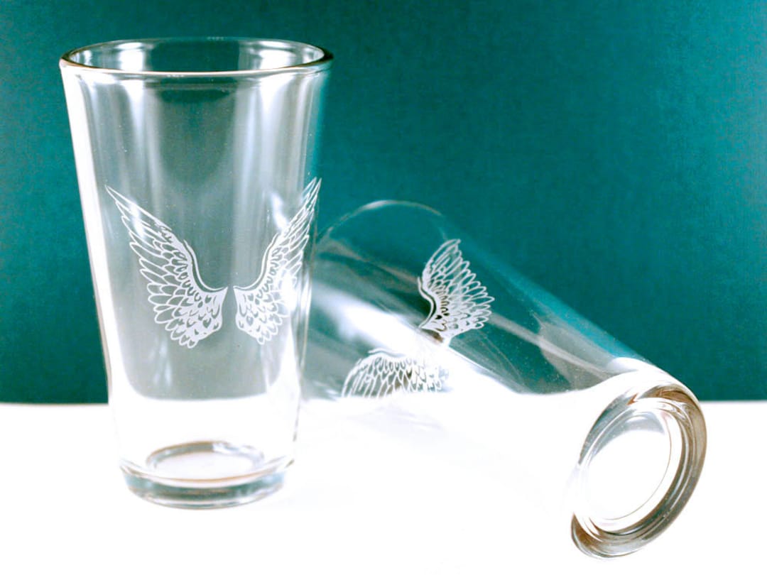 Angel Wings Beer Pint Glass Set (4 Glasses) - Hand Etched - GREAT GIFT ...
