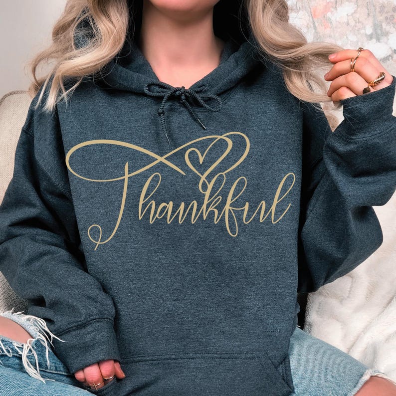 Thankful Script Word Art PNG: Elegant Thanksgiving Design (digital ...