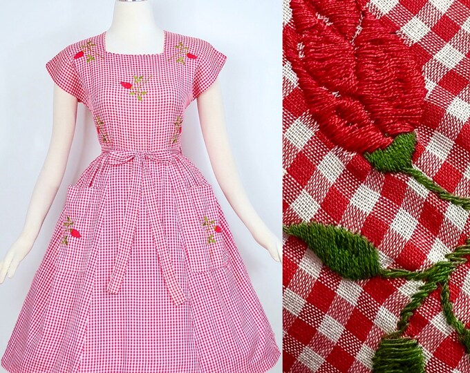 Vintage 1950s SWIRL Wrap Day Dress / 50s Embroidered Floral ROSE Roses ...