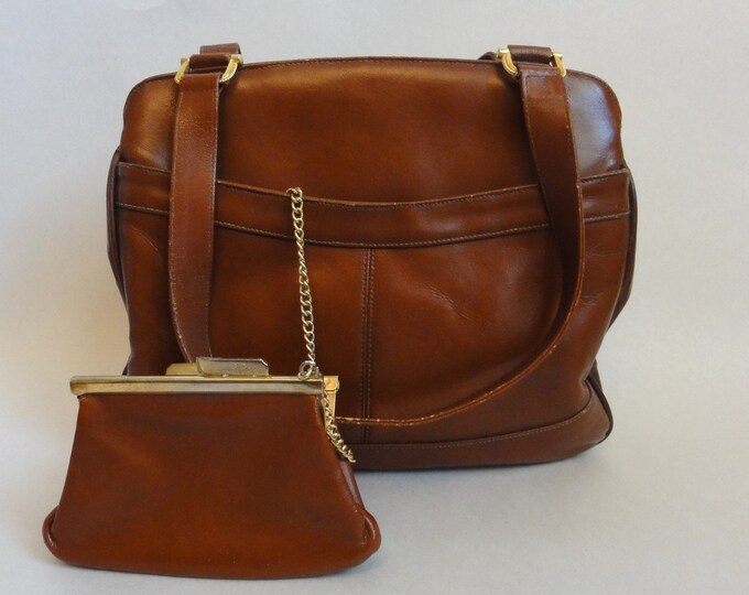 Vintage Lou Taylor Handbag W/ Classic Swivel Mirror and Matching Coin ...
