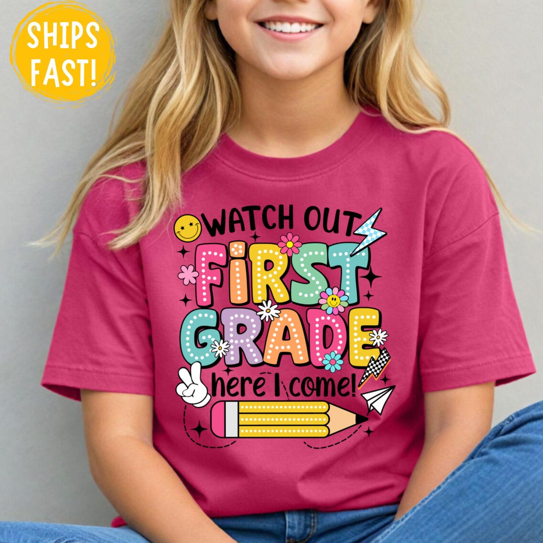 Personalized 1st Grade T-shirt: Daisy Floral Back to School Tee - Etsy
