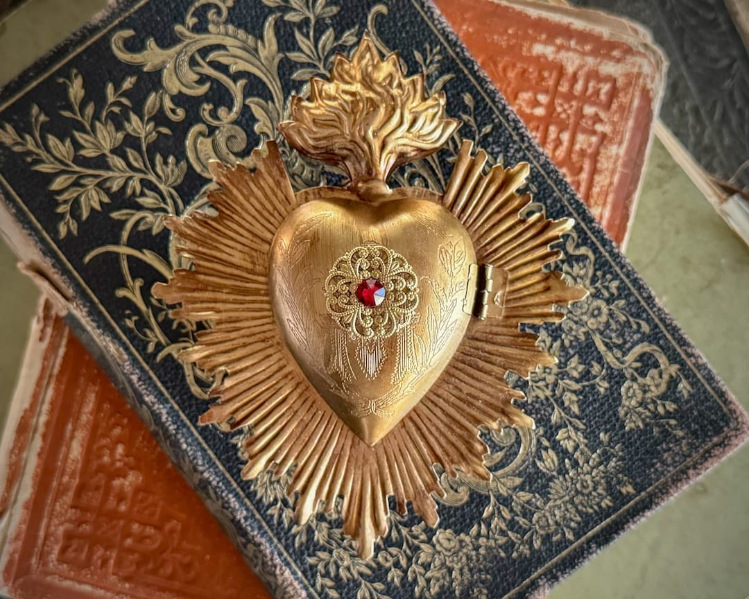 Sacred Heart, Milagro Heart, Antique Gold Heart Ex Voto With Red ...