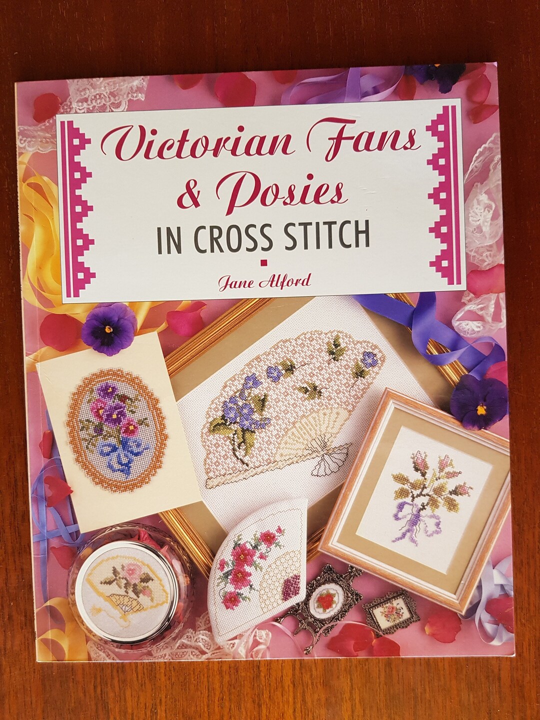 Victorian Fans & Posies in Cross Stitch by Jane Alford, 1999 - Etsy ...