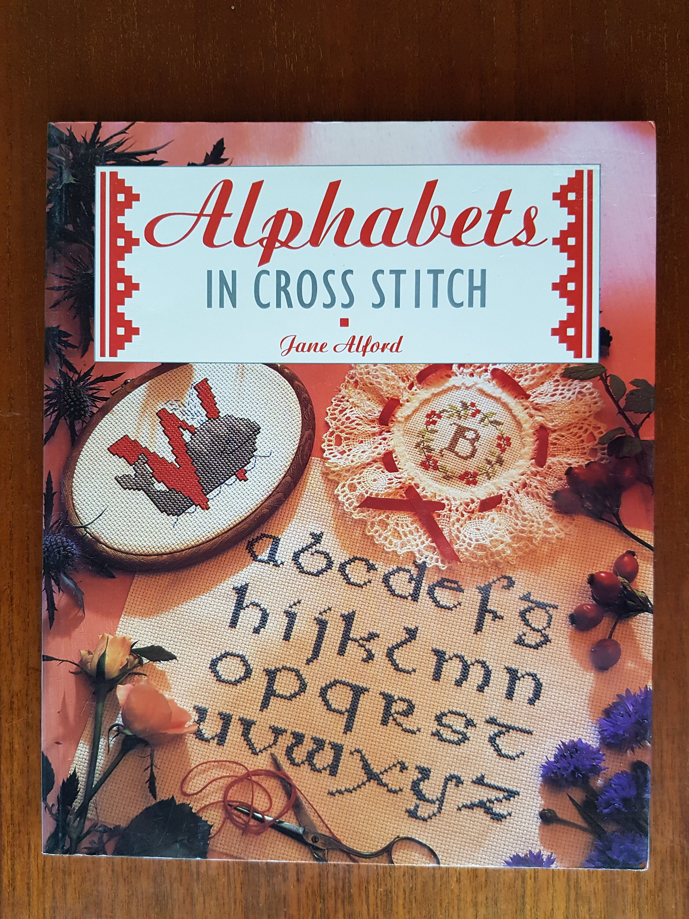 Kits & How To Sewing & Needlecraft 1994 Alphabets in Cross Stitch by ...