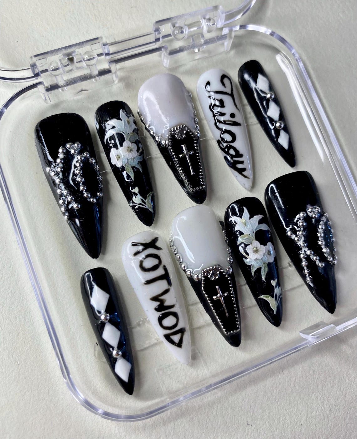 The Weeknd Trilogy Stiletto Press on Nails - Etsy
