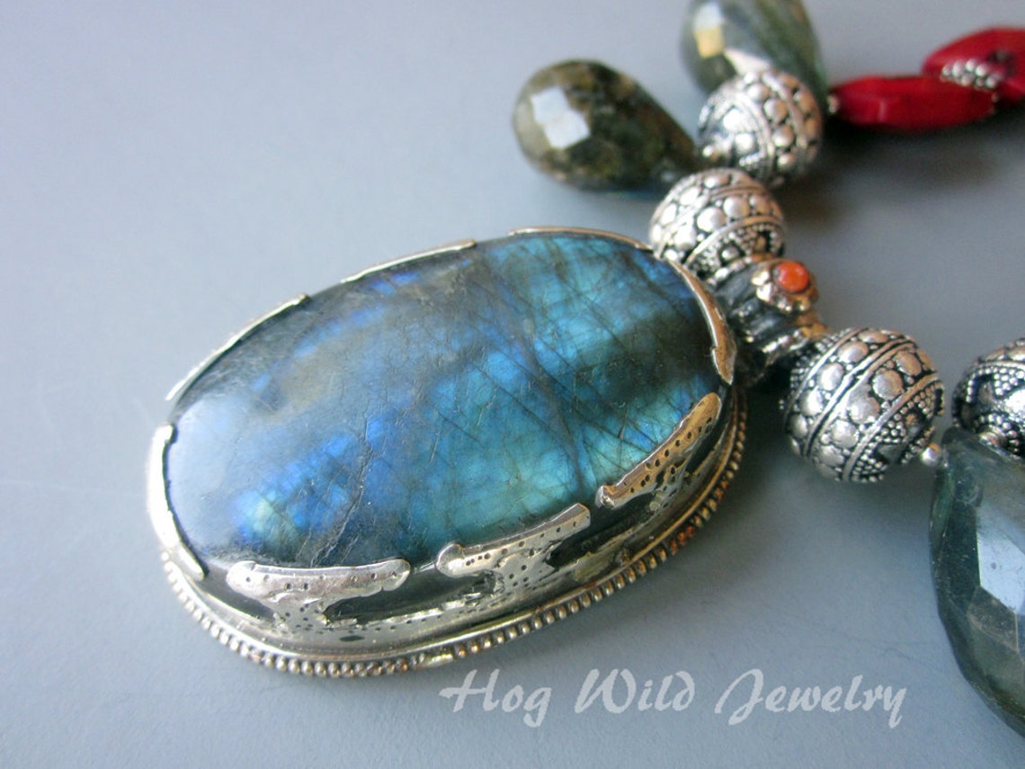 Tibetan Pendant Red Bamboo Coral Labradorite Necklace - Etsy