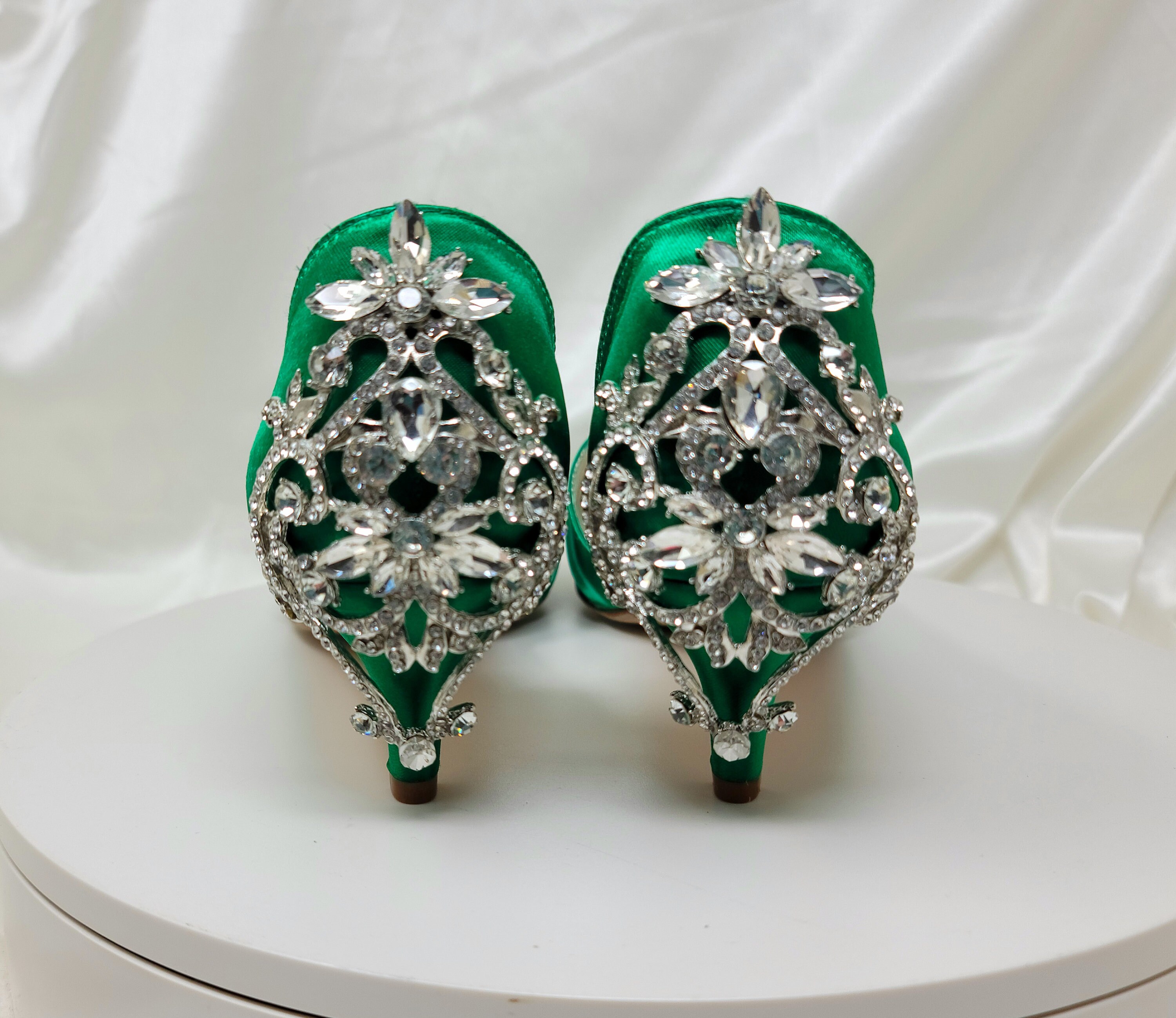 Emerald Green Kitten Heels Emerald Green Bridal Shoes With Crystal Back ...
