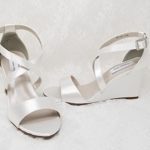 Ivory or White Lace Bridal Wedges | Etsy