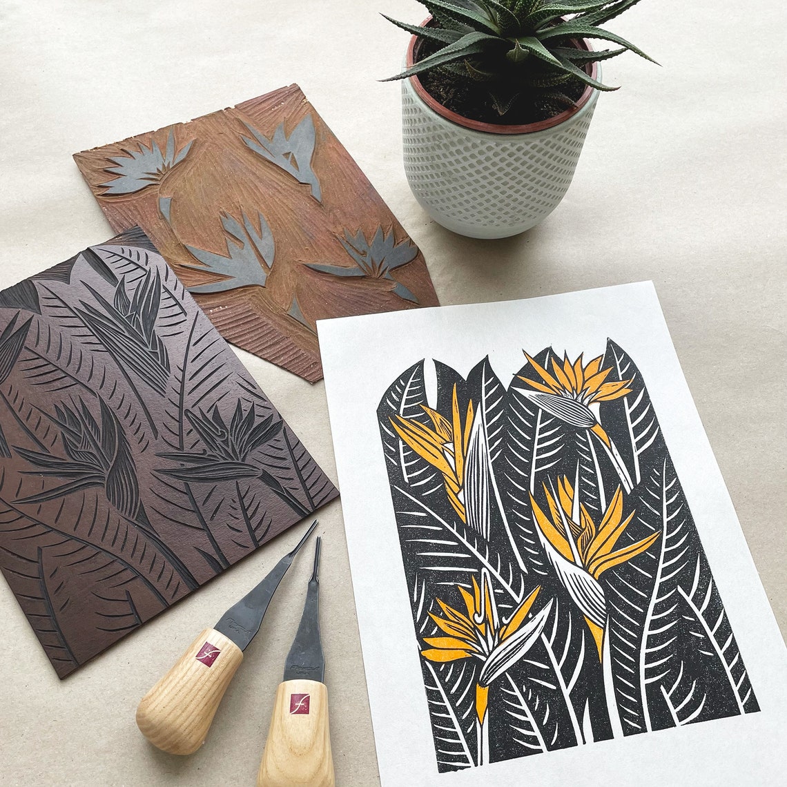Botanical Linocut Print of a Bird of Paradise Plant for Home - Etsy