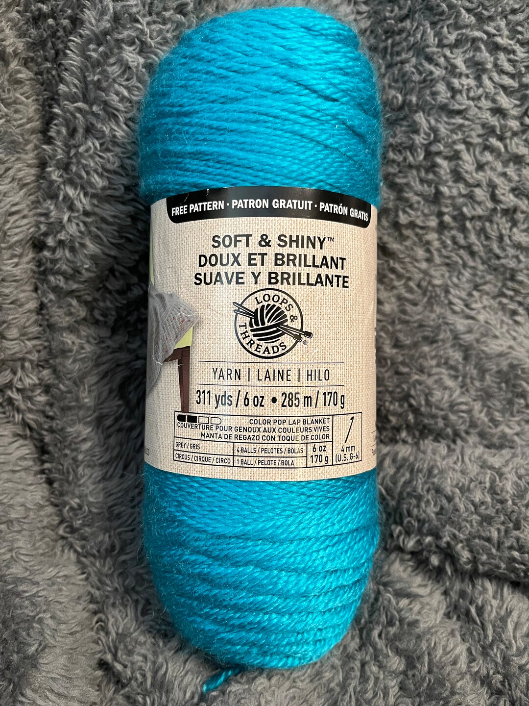 Aqua Loops and Thread Soft and Shiny Primary Fiber: Acrylic Loops ...