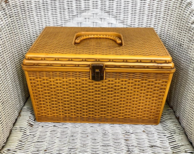 Vintage Wil-hold Sewing Box - Wilson - Basketweave - Basketweave Sewing ...
