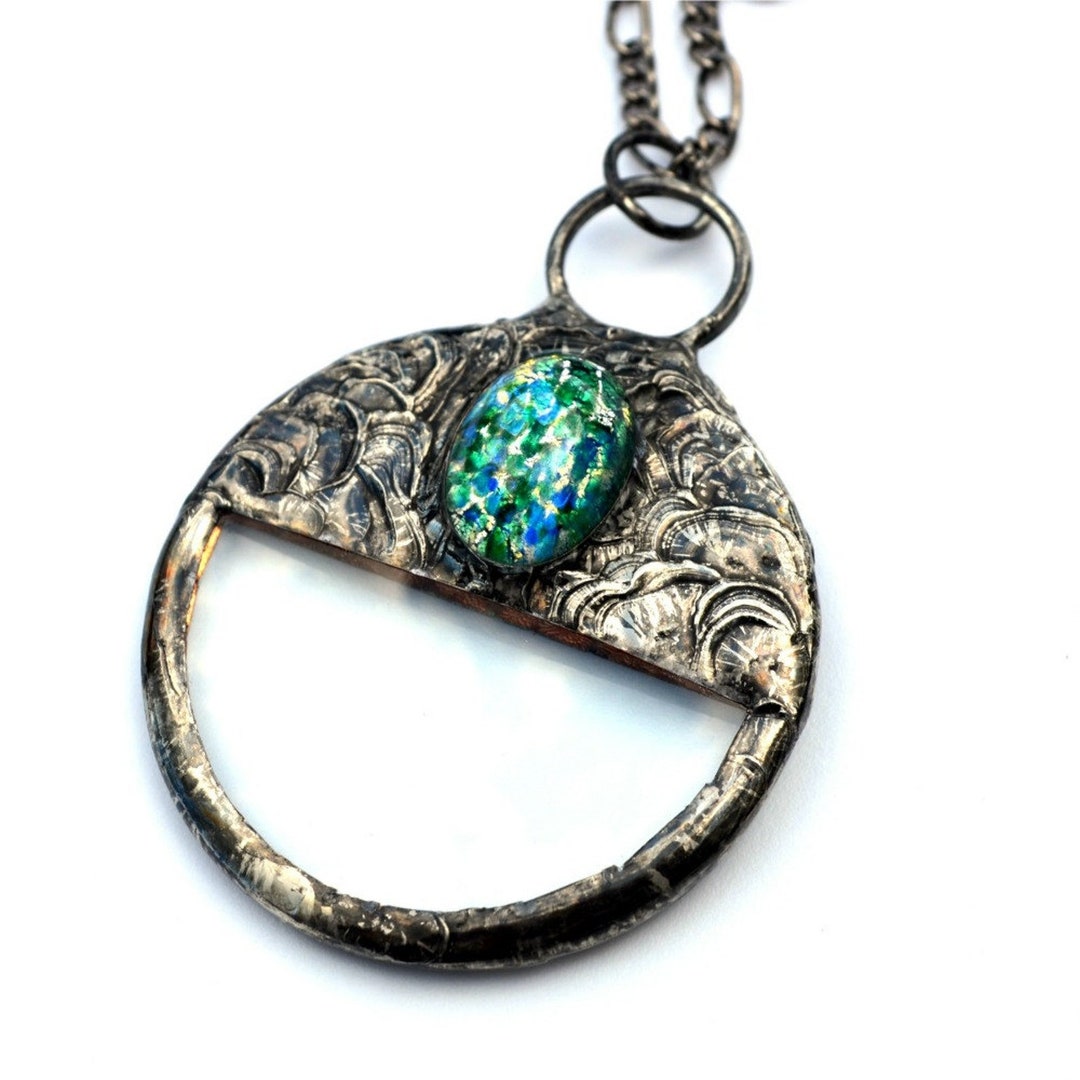 Magnifying Glass Necklace for Women, Magnifier Pendant With Opal Inset ...