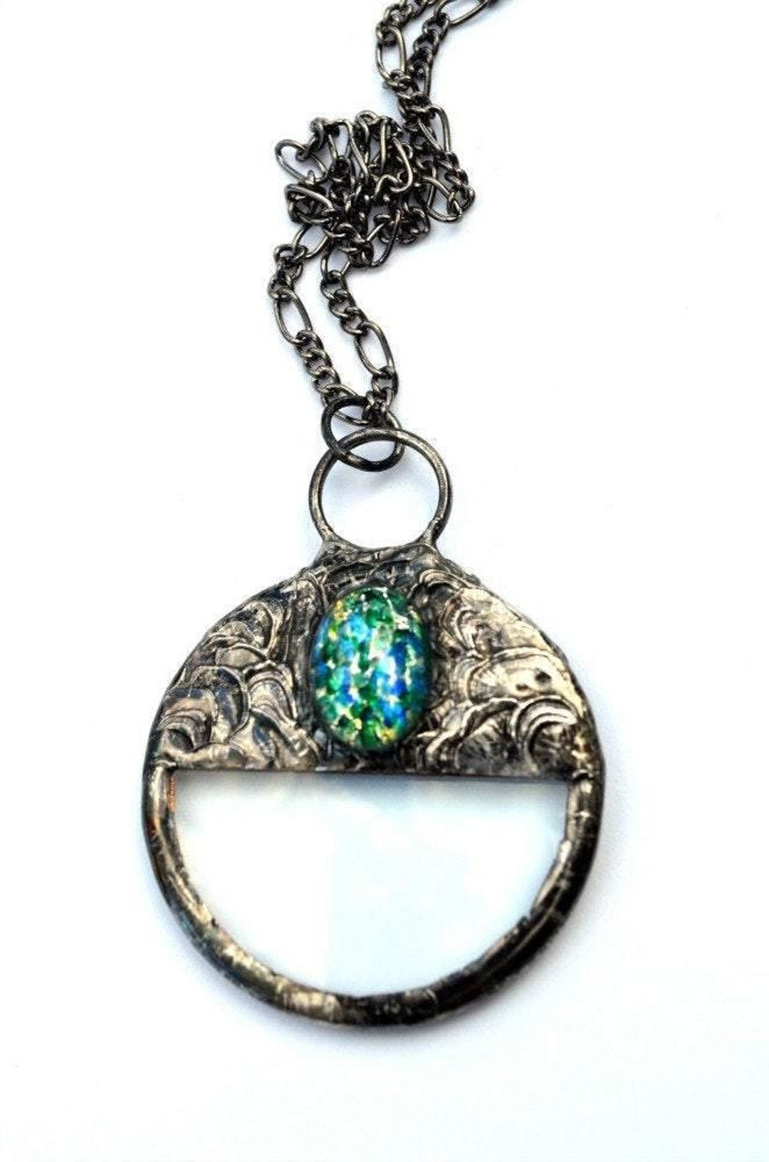 Magnifying Glass Necklace for Women, Magnifier Pendant With Opal Inset ...