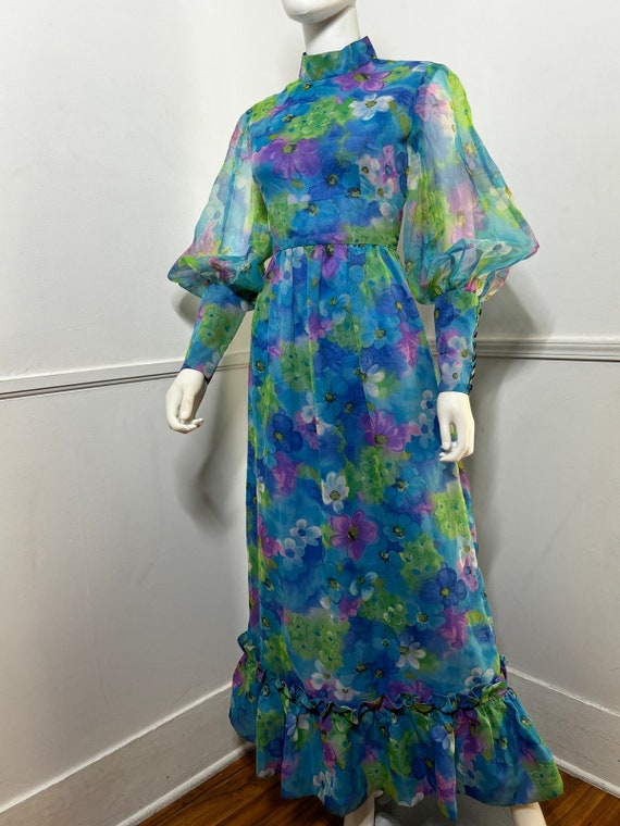 Medium 1970s Vintage Blue Watercolor Floral Chiffon G… - Gem