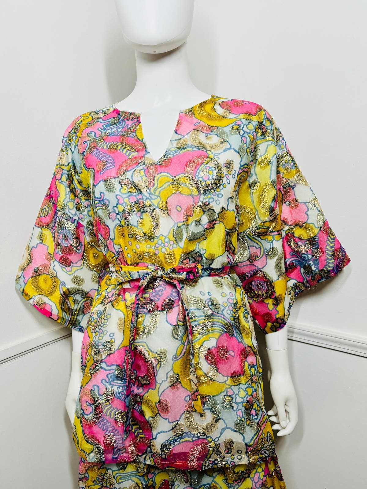 Extra Large 1960s Vintage Psychedelic Brocade Tunic and Palazzo Pants ...