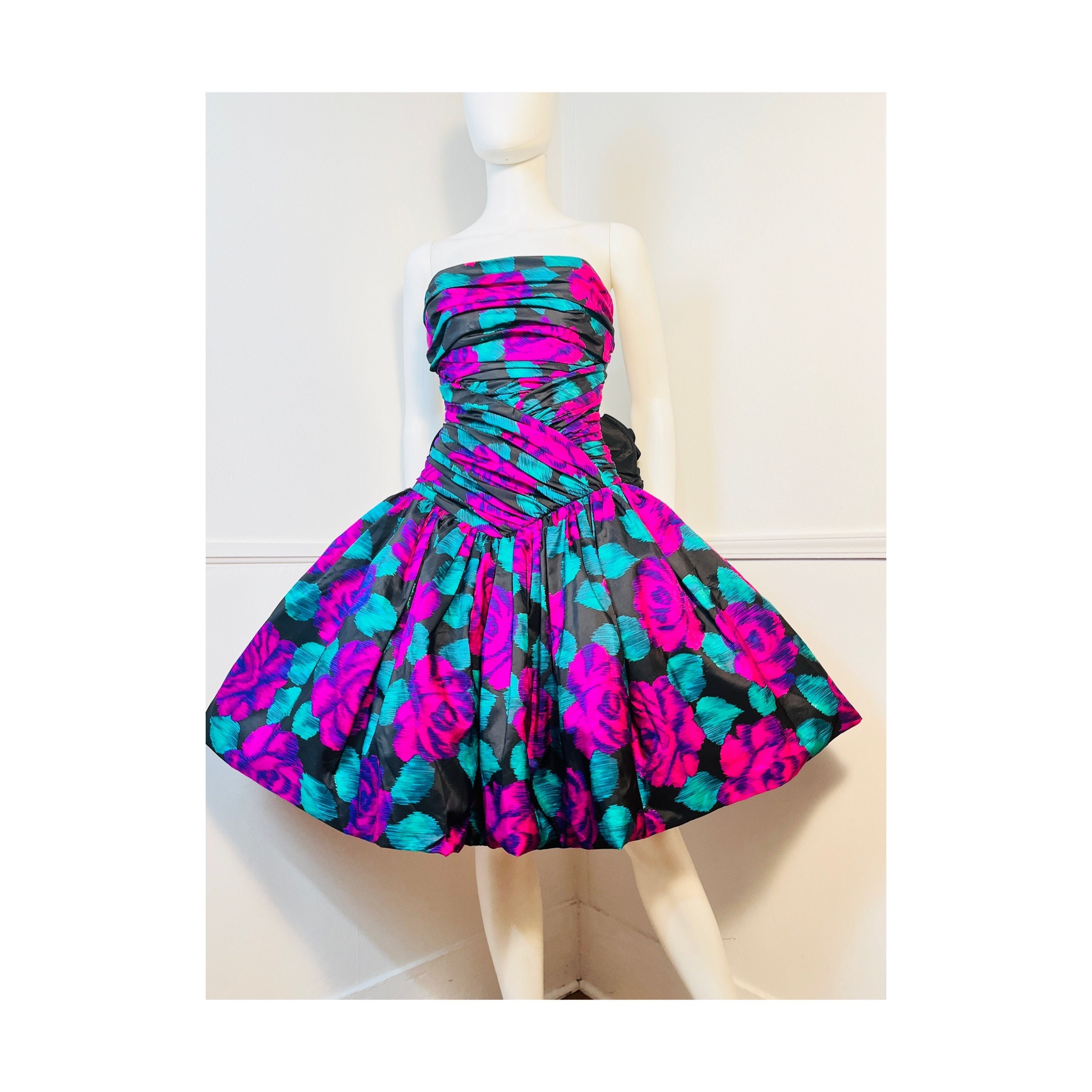 80s Vintage Dresses | Casual to Party Dresses