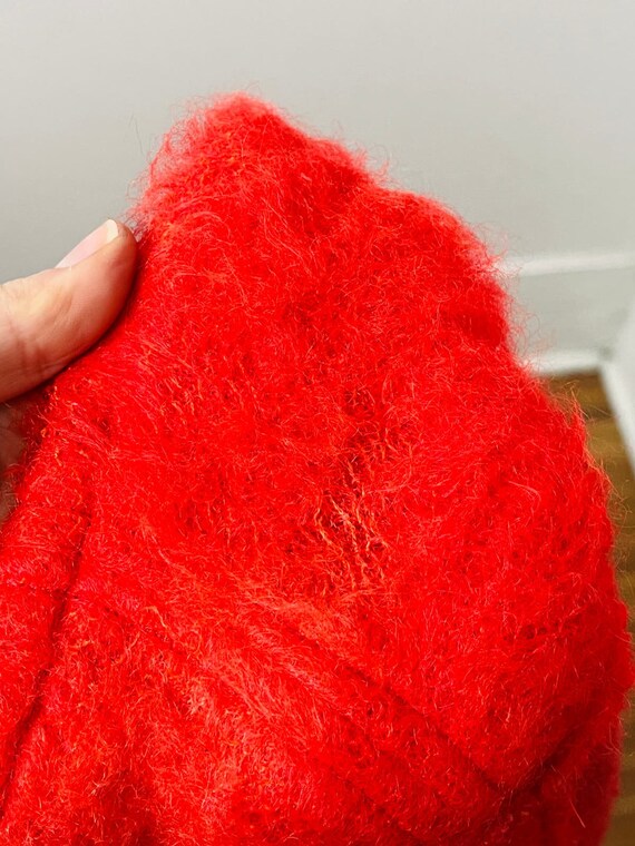 Small to Large 1960s Vintage Red Fuzzy Mohair Belted … - Gem