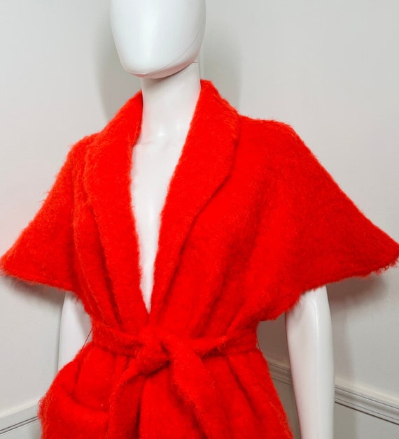 Small to Large 1960s Vintage Red Fuzzy Mohair Belted … - Gem