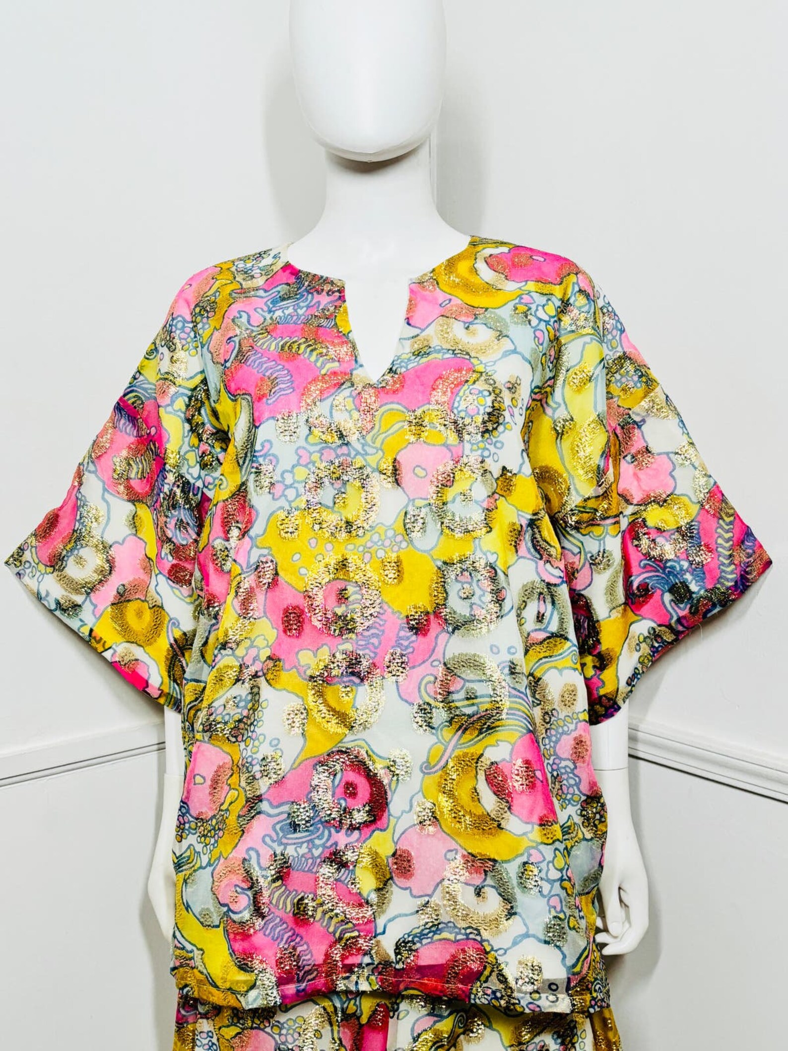 Extra Large 1960s Vintage Psychedelic Brocade Tunic and Palazzo Pants ...