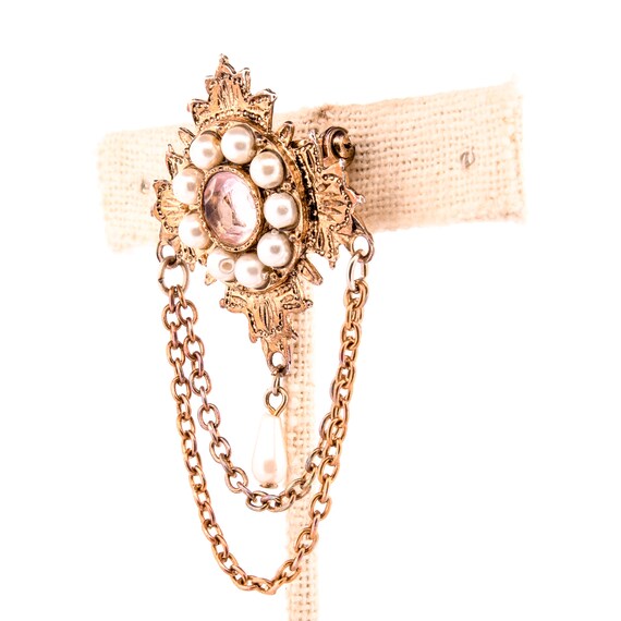 Victorian Regency Inspired Brooch - Gem