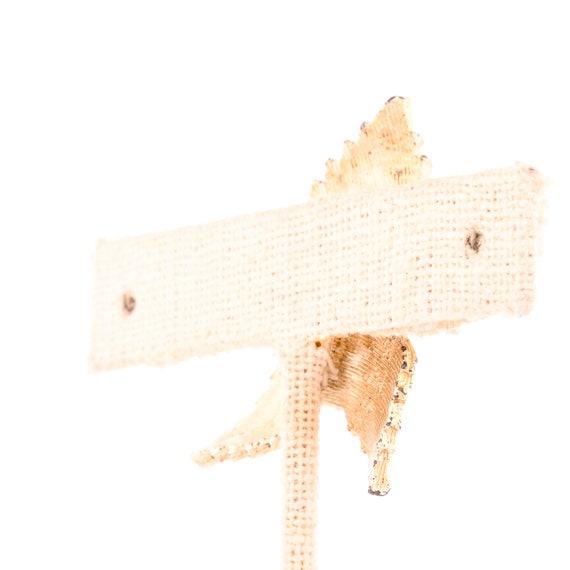 Golden Star Leaves Brooch - Gem