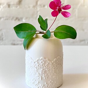 Handmade White Porcelain Lace Mini Flower Vase, Ceramic Lace Vase ...