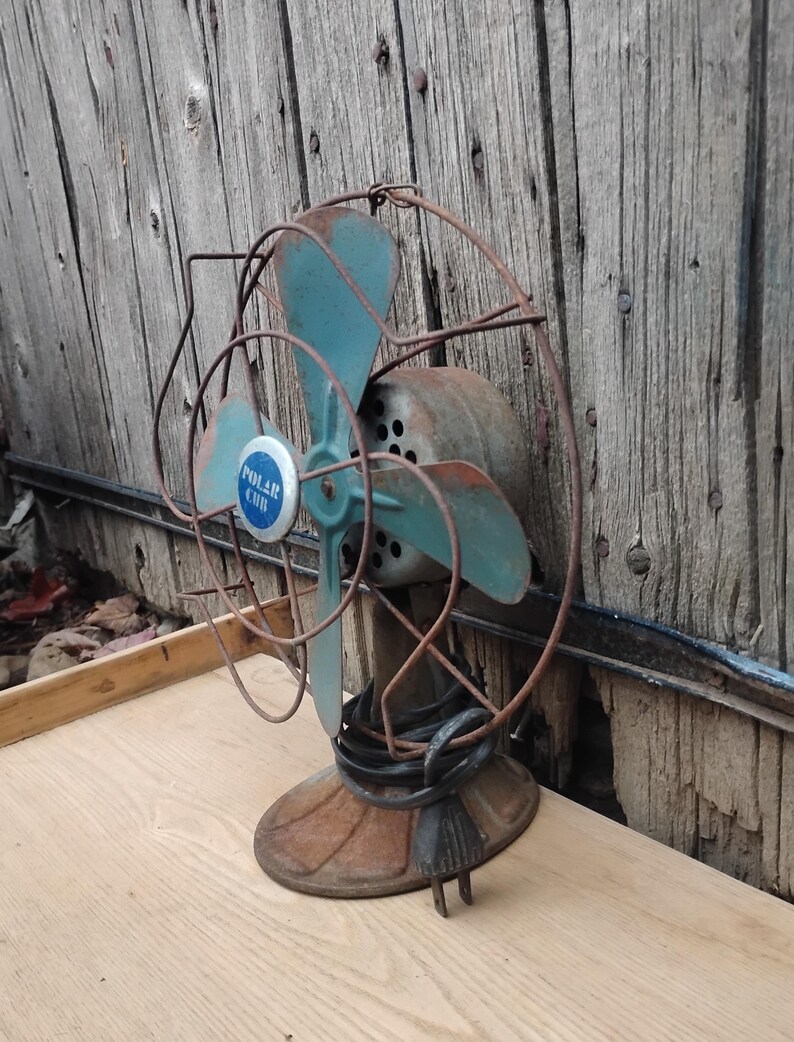 Antique Metal Desk Fan Made by Polar Club. - Etsy